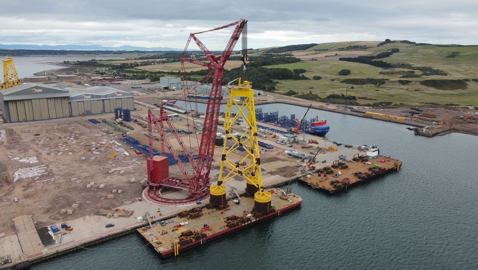 North American Clean Energy - Offshore Wind Jacket Lifts via Ring Crane ...