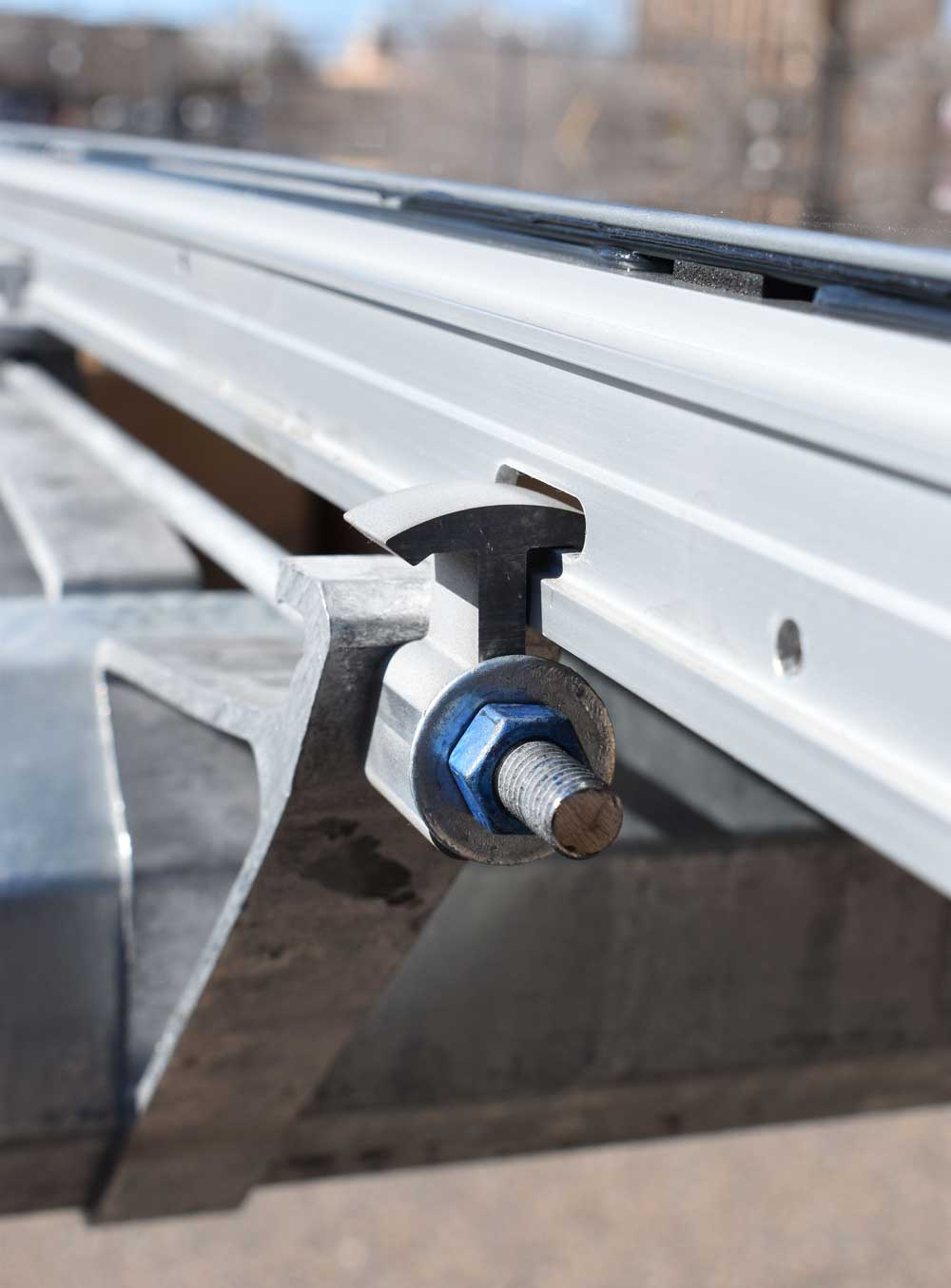 North American Clean Energy - Single-bolt module installation in 11 seconds